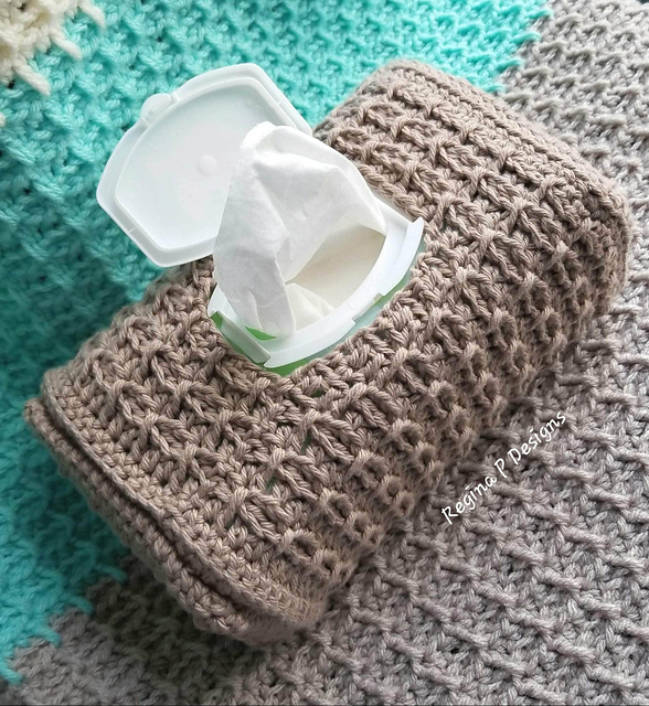 Ravelry: Hoven Baby Wipes Cover pattern by Regina P Designs