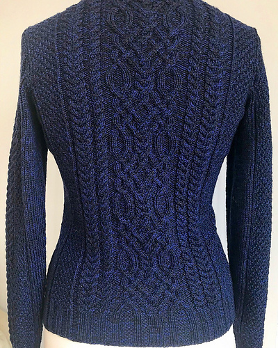 Ravelry: Sirona pattern by Linda Marveng