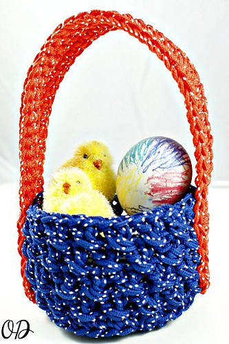 Ravelry: Simple Easter Basket pattern by Rhondda Mol (Oombawka Design)