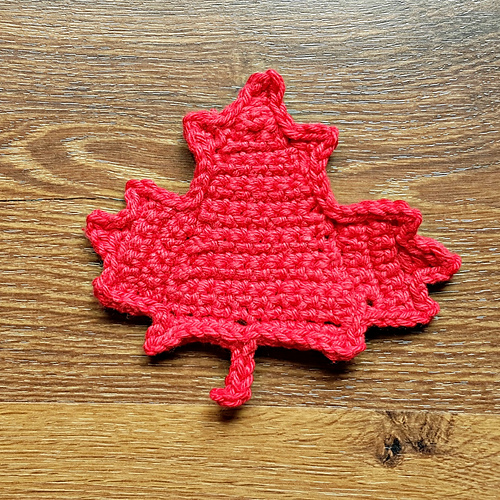 Ravelry: Canadian Maple Leaf Embellishment pattern by Rhondda Mol ...