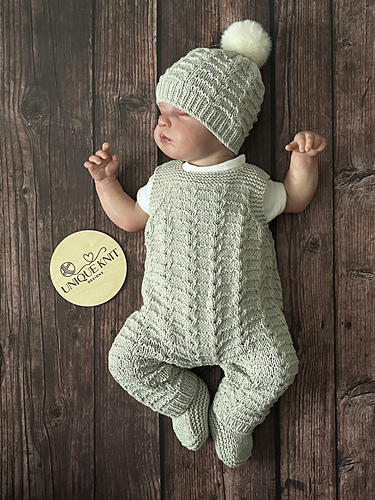 Ravelry: 'Aurora' 4 piece set pattern by Caroline Richards