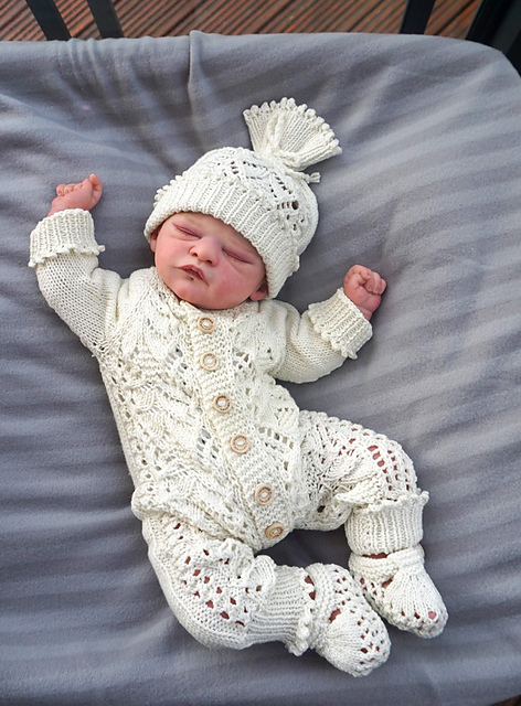 Ravelry: Designs by Caroline Richards