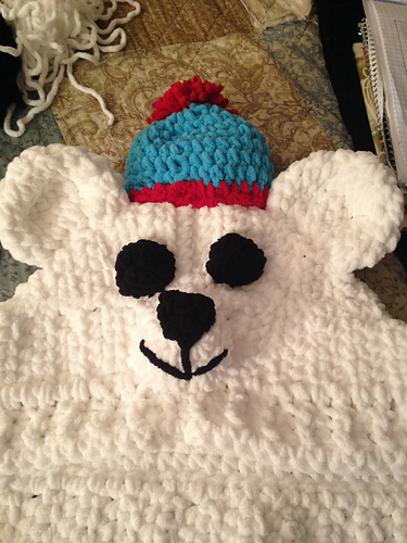 Ravelry: Polar Bear Blanket/Pillow pattern by Rilla Edwards