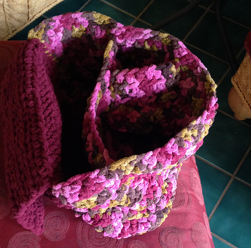 Ravelry: Plum Bedside Caddy pattern by Rilla Edwards