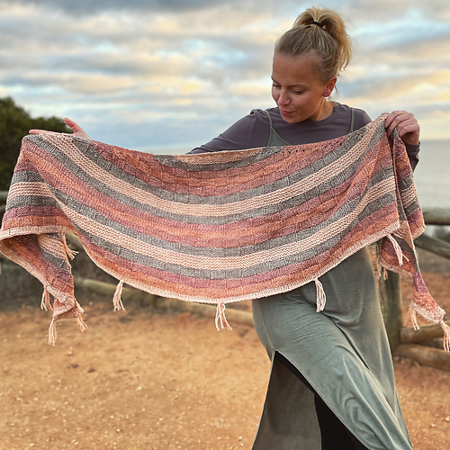 Ravelry: Sunset Fire pattern by Rina Lehmann