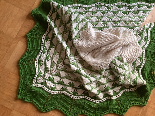 Ravelry: Unverblümt Tuch pattern by FadenStille