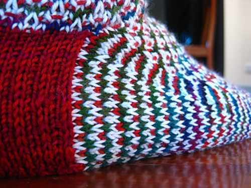 Ravelry: Gaudi pattern by Sue Grandfield