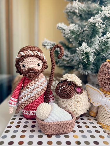 Ravelry: Crochet Nativity pattern by Natalia Ruzanova