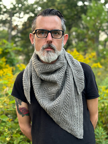 Ravelry: Texture & Twist Shawl pattern by Robbie Laughlin