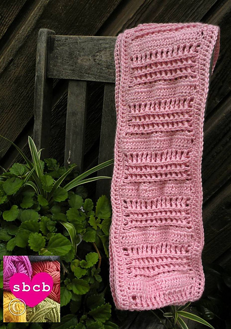 Ravelry: Ellie Infinity Scarf pattern by Sugar Britches' Crochet Boutique