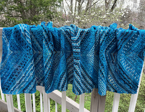 Ravelry: The Muppet Shawl pattern by Mary Annarella