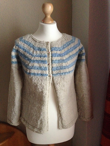 Ravelry: 183-26 Rainbow Hugs Jacket pattern by DROPS design