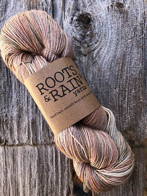 Ravelry: Roots & Rain Yarns Tin Roof Single