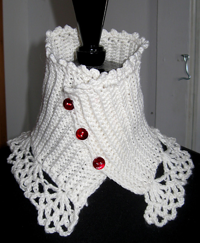 Ravelry: Bite Me pattern by Sarah Barbour