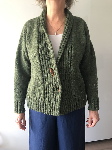 Ravelry: Simple Slouchy Sweater pattern by Yay For Yarn Patterns