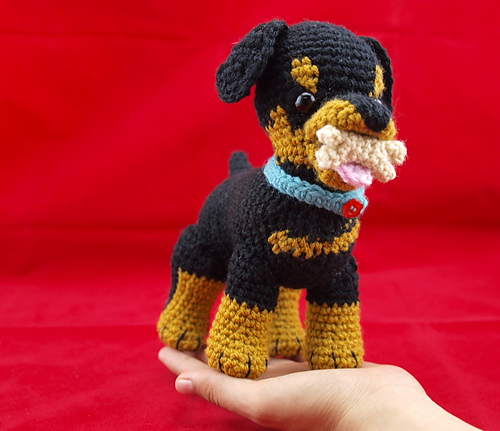 Ravelry: Rottweiler puppy pattern by Rosaura Valdez