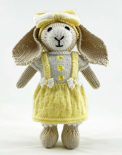 Ravelry: Bob & Misty bunny rabbits pattern by Rowena Dawson