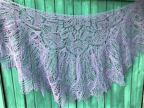 Ravelry: Queen of Shamakha pattern by Alla Borisova