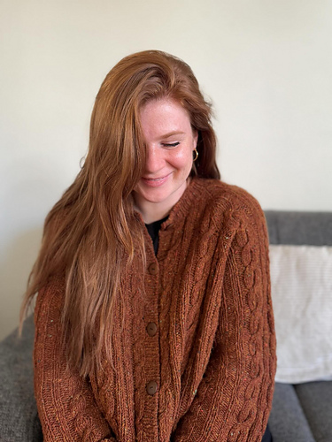 Ravelry: Éimi pattern by Simone Ryan