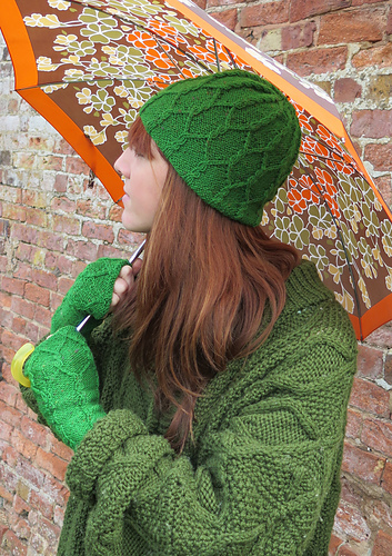 Ravelry: Warm and Twisty pattern by Ruth Maddock