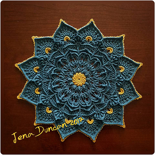 Ravelry: Ida pattern by Zoya Matyushenko