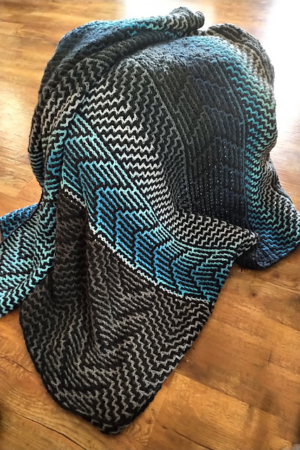 Ravelry: Interlocking Chevron Blanket pattern by Redneck Barbie