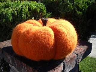 Ravelry: SCVGirl's Pumpkin Head 2012