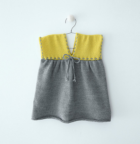 Ravelry: Robe bicolore #129-17 pattern by Phildar Design Team