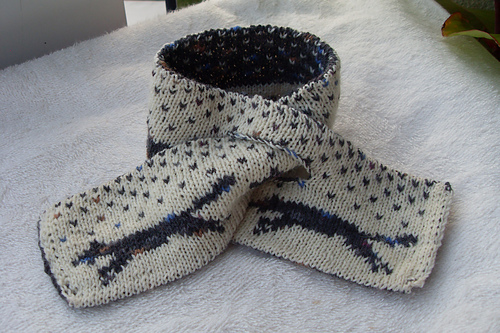 Ravelry: Scarfie Dog Scarf pattern by doomed designs