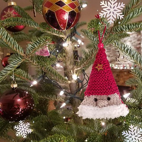 Ravelry: Elf or nisse pattern by Anja Hjorth Nielsen