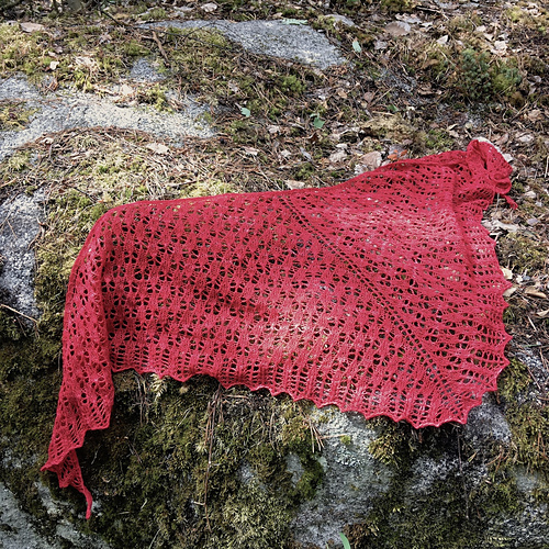 Ravelry: Unikko pattern by Heidi Alander