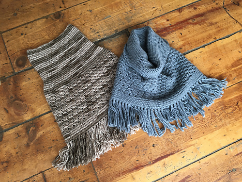 Ravelry: Classic Capelet pattern by Julie King