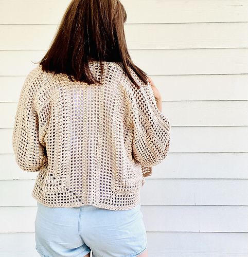 Ravelry: Cascade Cardigan pattern by Salena Baca