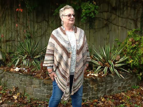 Ravelry: Simple Faroese Shawl pattern by Lorna Pearman