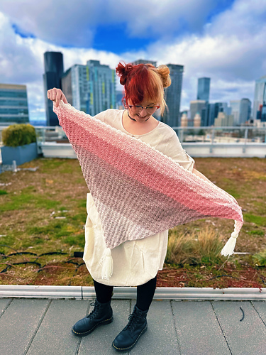 Ravelry: C2C Triangle Shawl pattern by Sam Bartley