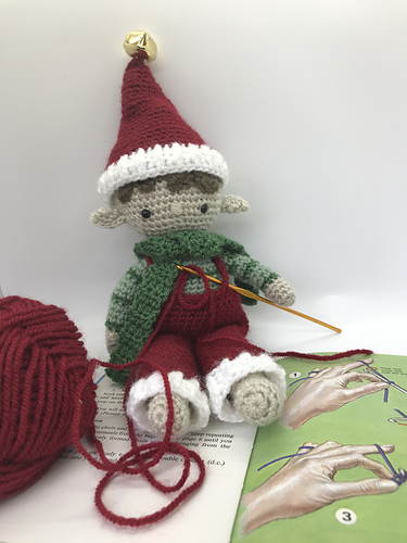 Ravelry: Elfie pattern by Samantha Sabido
