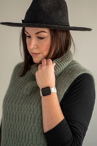 Ravelry: Coffee Run Collar pattern by Samantha Guerin