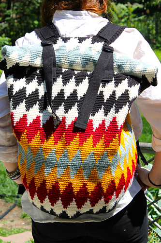 Ravelry: The Roll Top Backpack pattern by Sara Dudek