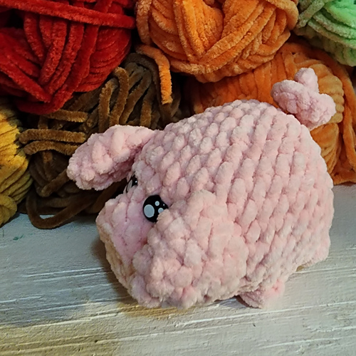 Ravelry: Pocket Pig pattern by Sierra Salazar