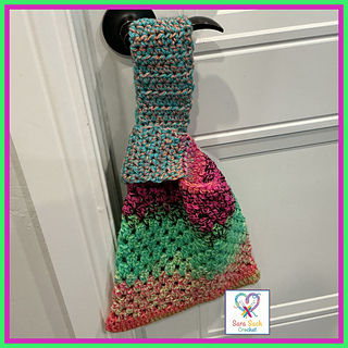 Ravelry: Neon Granny Knot Bag pattern by Sara Sach