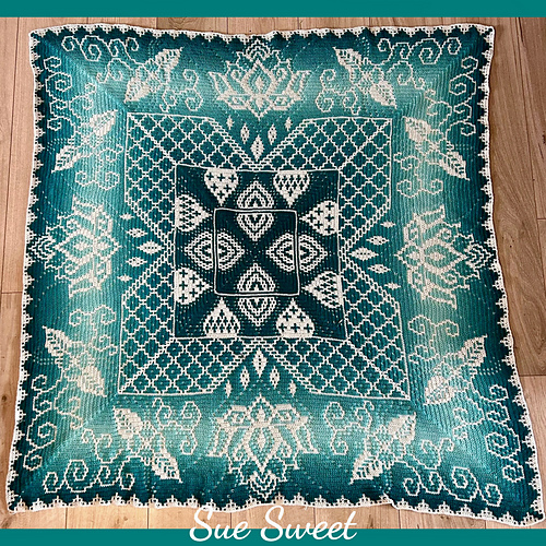 Ravelry: Henna Spirit pattern by Sarah Athey