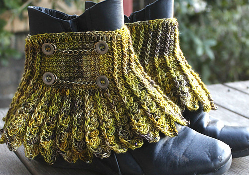 Ravelry: Hardware Heaven - Boot spats & Wrist warmers pattern by Sarah ...