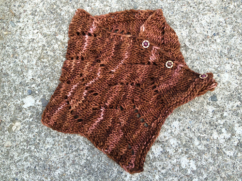 Ravelry: Swerve Cowl pattern by Sarah M. Goodwin