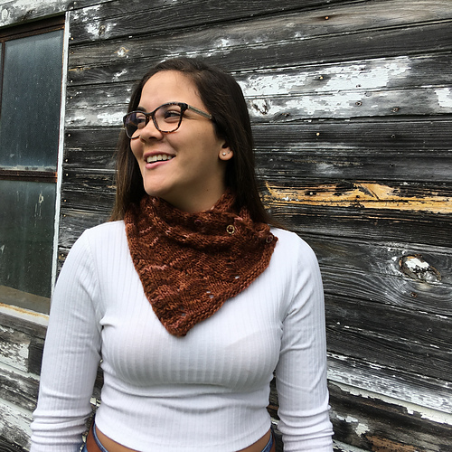 Ravelry: Swerve Cowl pattern by Sarah M. Goodwin