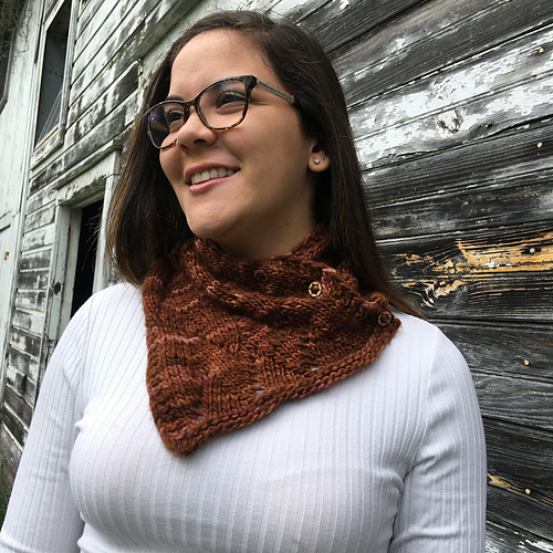 Ravelry: Swerve Cowl pattern by Sarah M. Goodwin