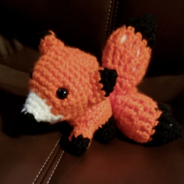 Ravelry: Kitsune Fox Plush pattern by Sarah Milligan