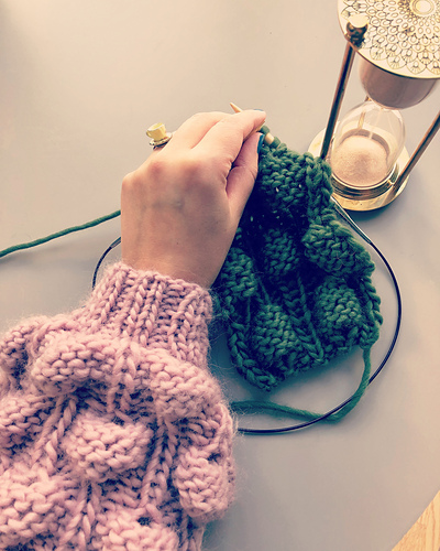 Ravelry: CrazyBananaSweater pattern by Isabel Hansen