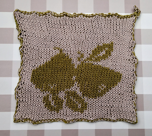 Ravelry: Potholder Pear 3 pattern by Regina Schoenfeldt