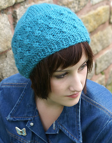 Ravelry: Montera Cob Toque pattern by Kathy North