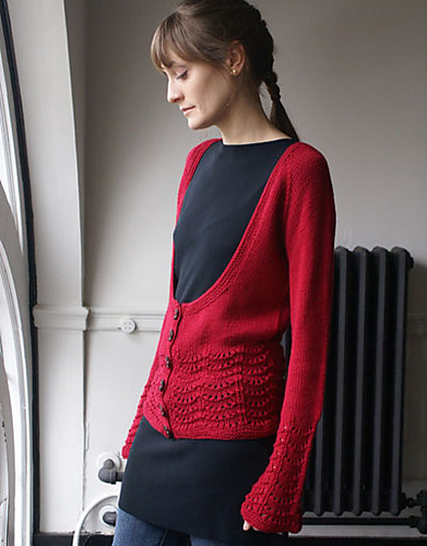 Ravelry: Scallop Lace Cardi pattern by Linda Wilgus